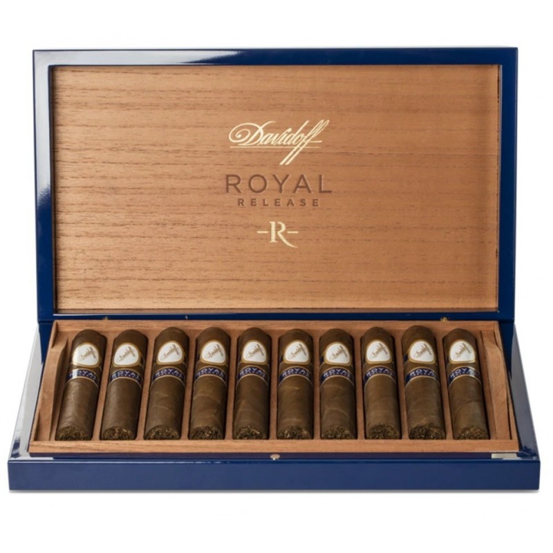 Trabucuri Davidoff Royal Release Robusto Limited Edition reduceri