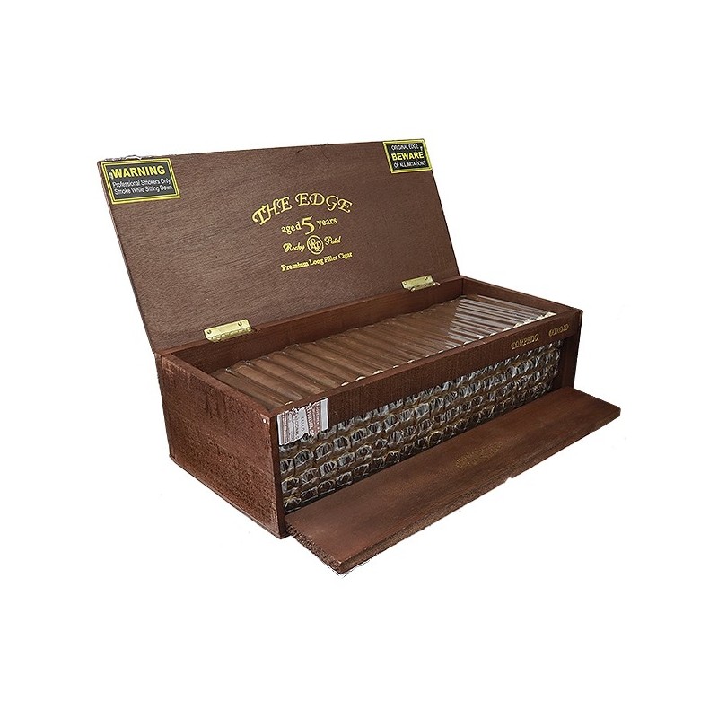 Trabucuri Rocky Patel The Edge Toro Corojo 100.Magazin trabucuri